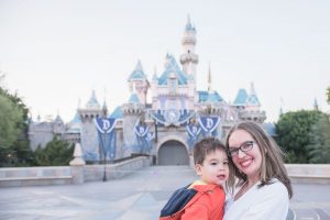 Guide to Disneyland While Pregnant + Disney Maternity Photo Tips