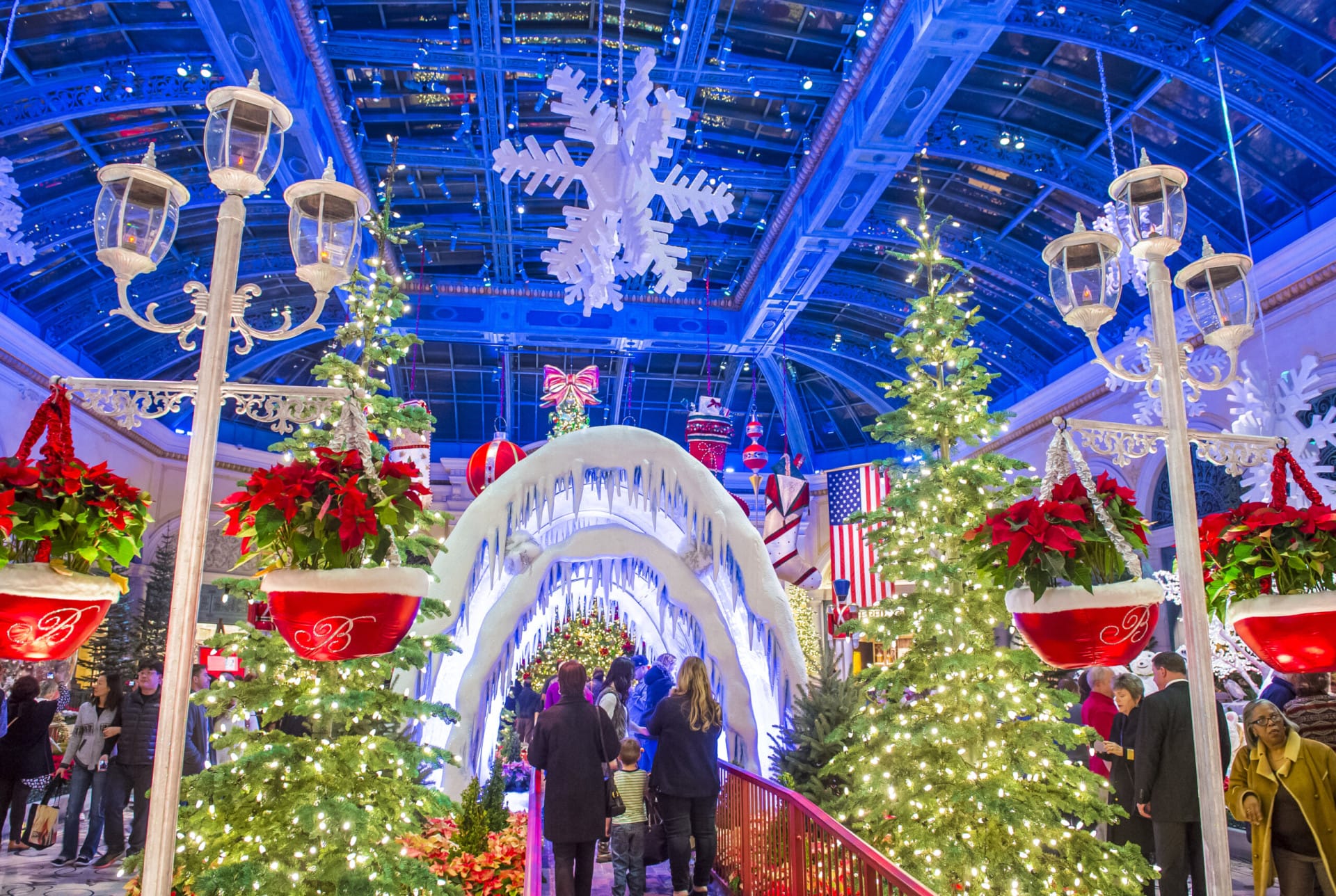 13 Best Warm Places to Visit in December in the USA