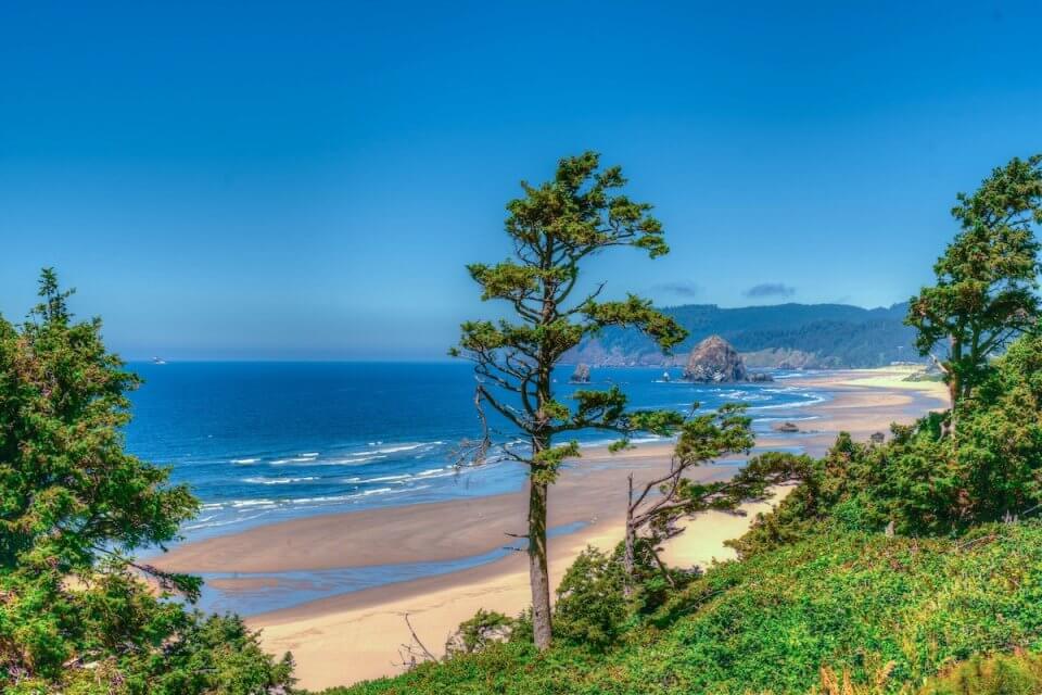 17 Amazing Places To Visit And Things To Do on Oregon Coast