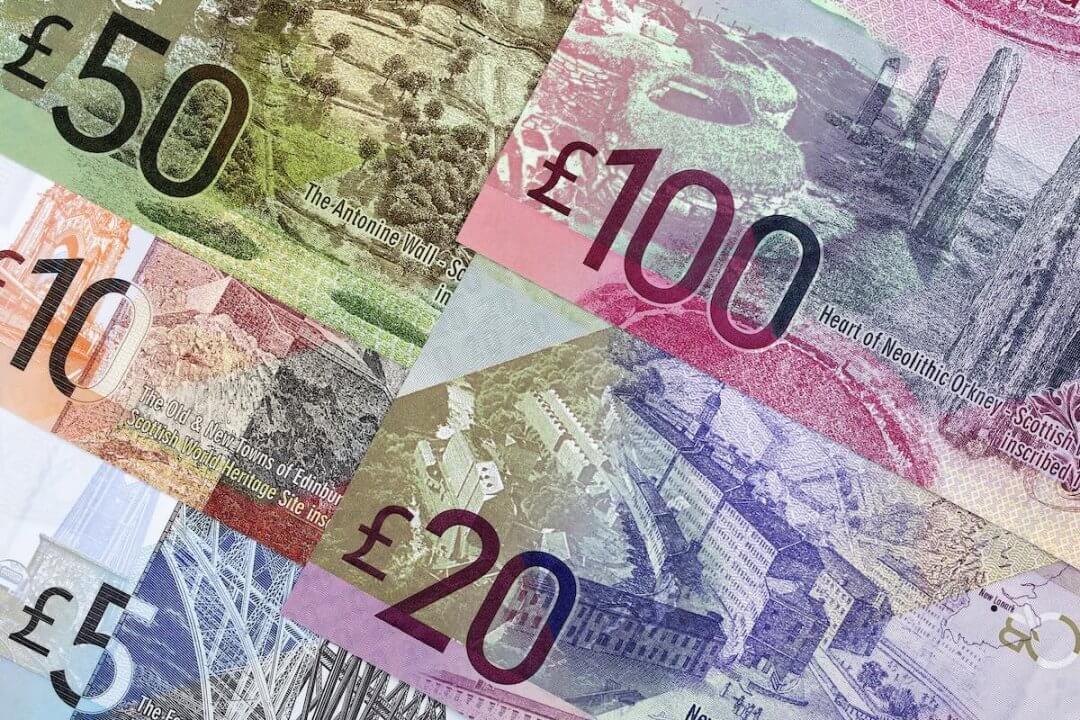 13 Must-Read Scotland Travel Tips for First-Timers