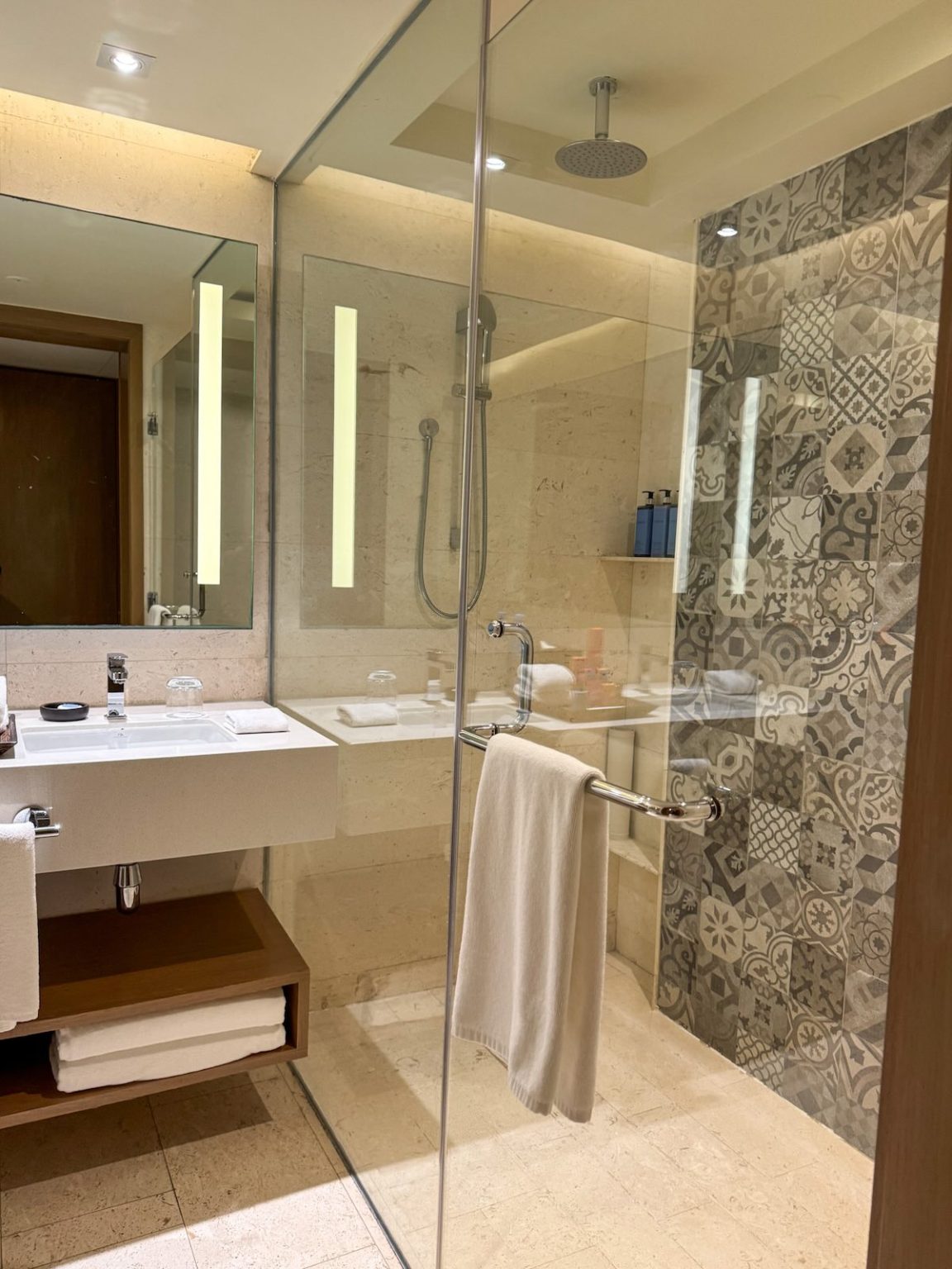 Hyatt Ziva Cancun Resort Review: All-Inclusive in Mexico