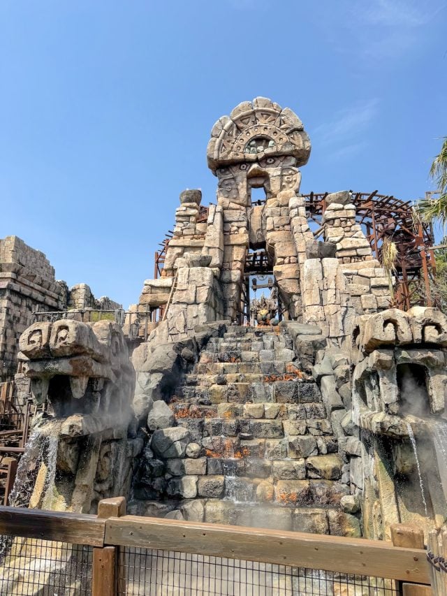 How We Spent 3 Days at Tokyo Disney with Kids