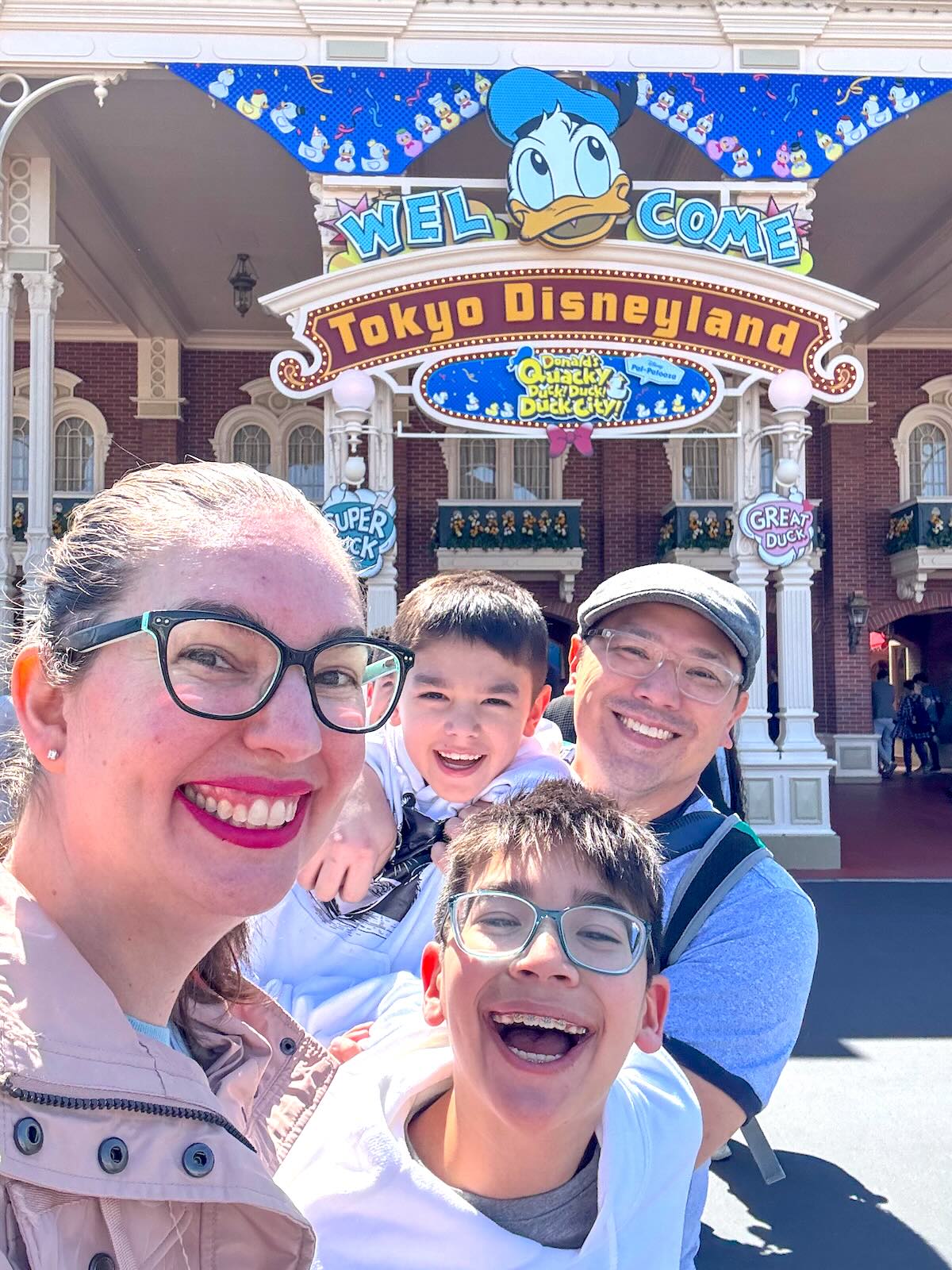 How We Spent 3 Days at Tokyo Disney with Kids